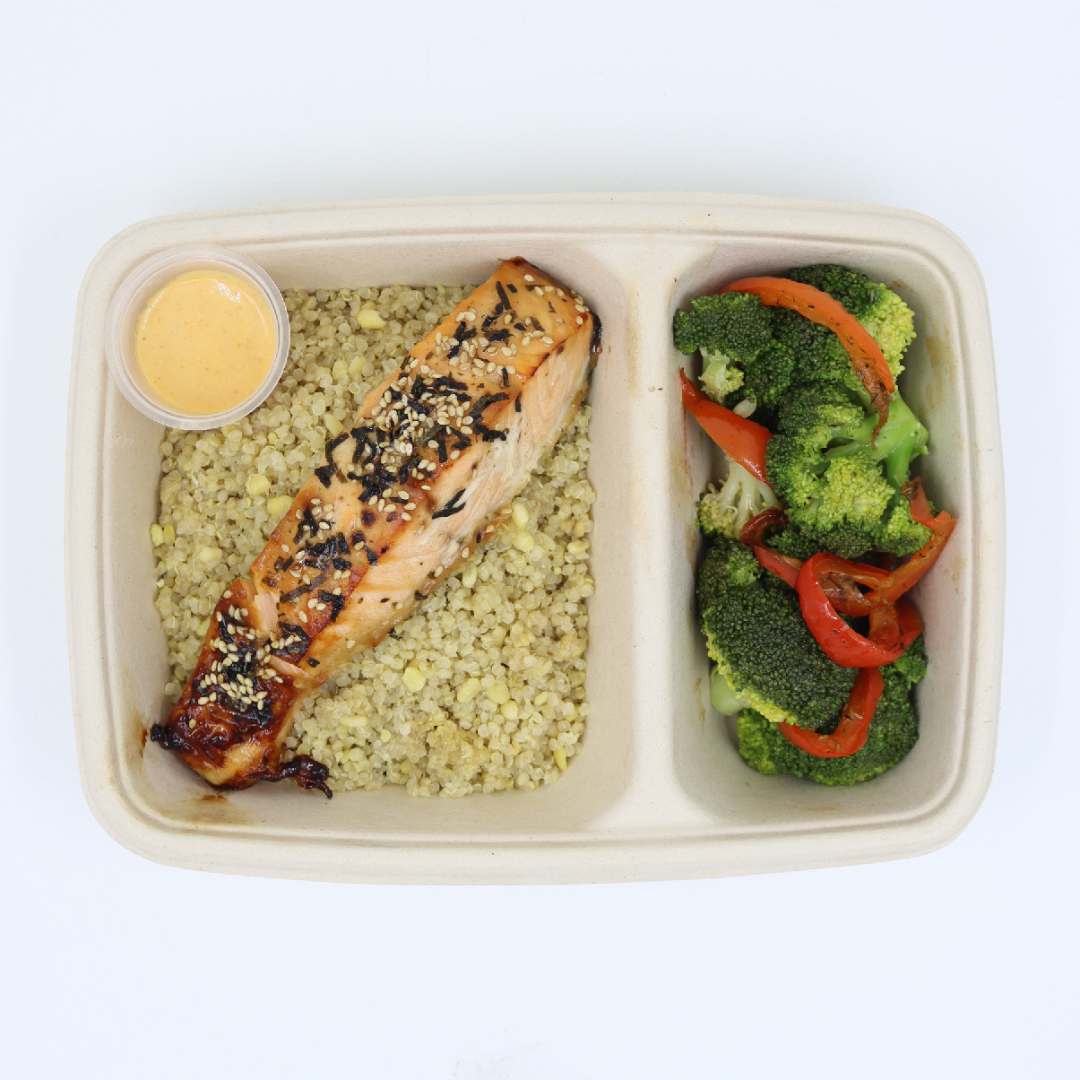 Cedele Grilled Salmon & Quinoa Lentil Bento
