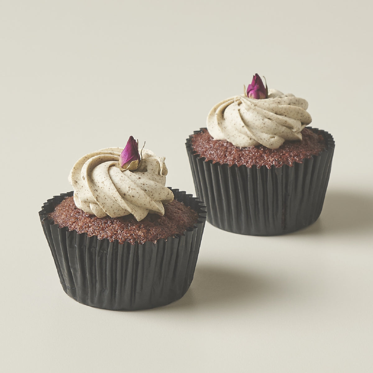 Cedele Red Velvet Earl Grey Cupcake